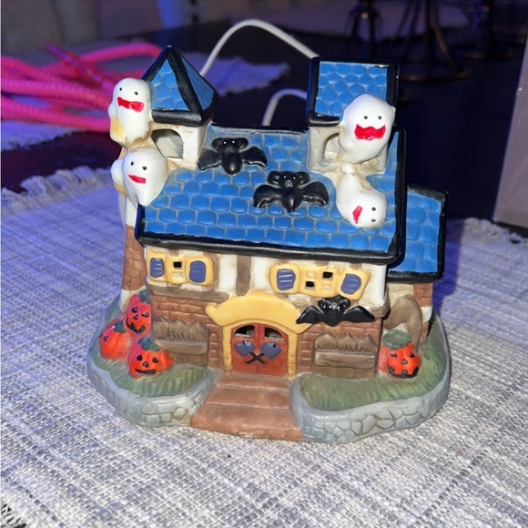 Holiday | Vintage Light Up Plug In Halloween House | Poshmark